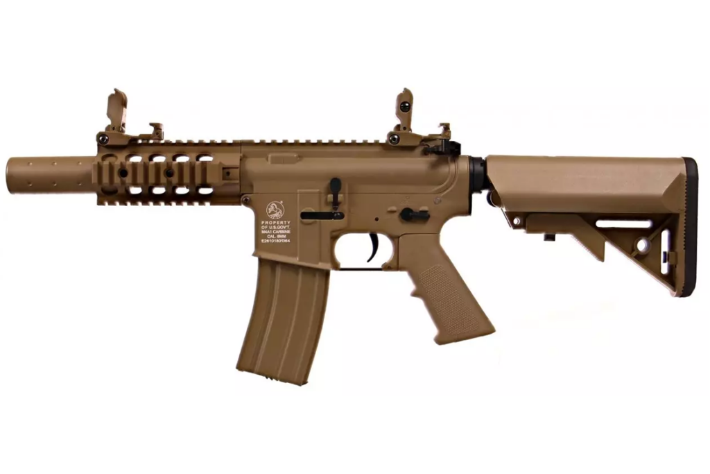 Køb M4A1 Special Forces Mini CQB Metal - Tan - Kompletsæt - Rodes.dk